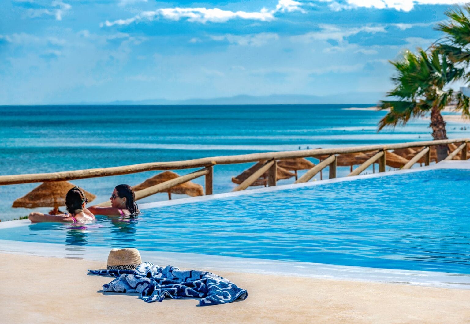 12 hotels with mind-blowing infinity pools - TUI BLUE Blog